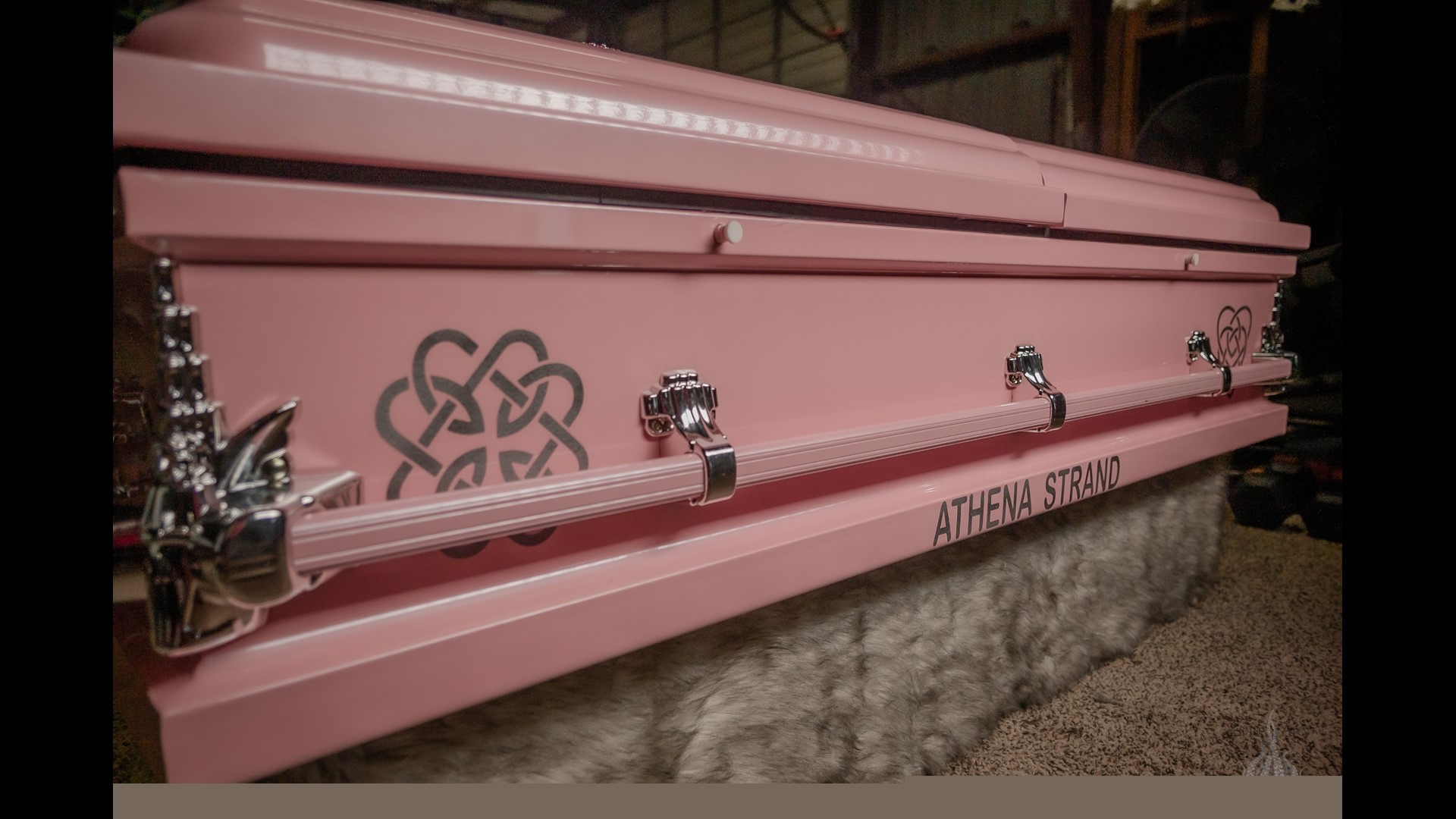 Athena Strand's funeral service included a custom pink casket | wfaa.com