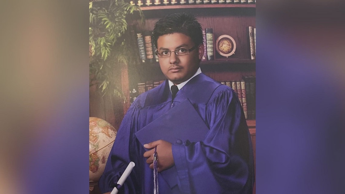 Fort Worth family seeks answers after man's fatal police shooting ...