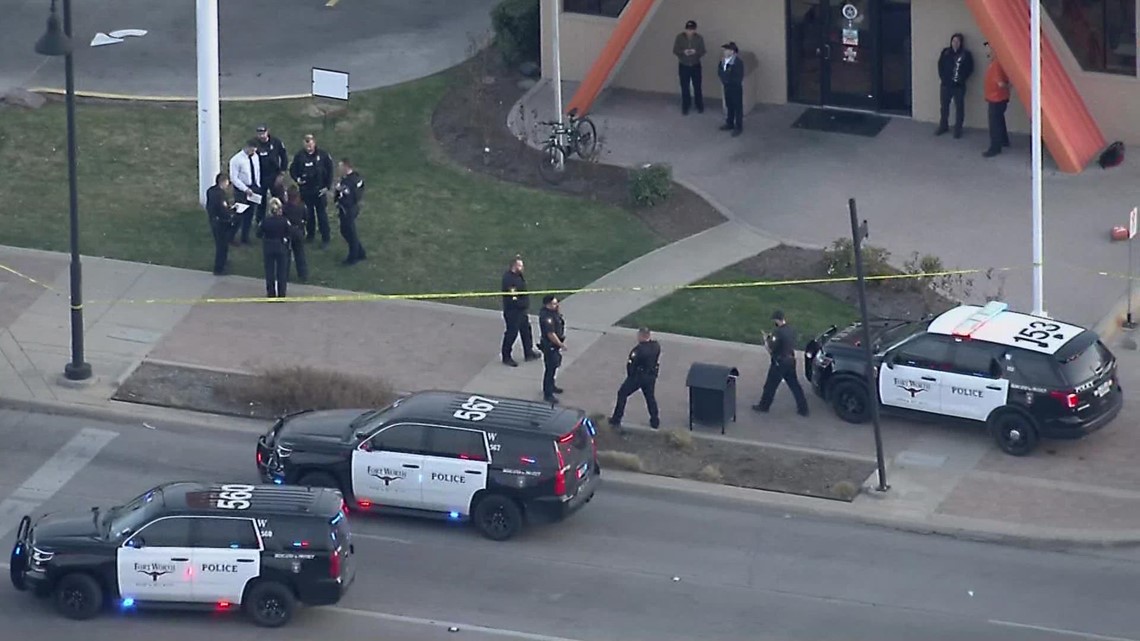 Police still searching for suspect in Whataburger shooting | wfaa.com