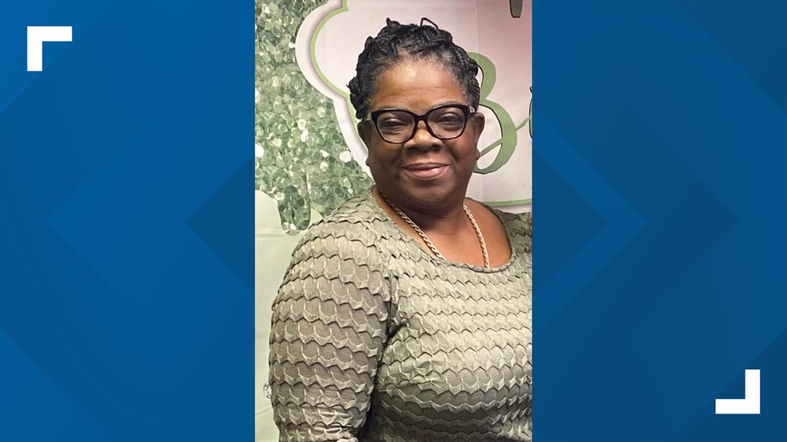 VIDEO: Tim Walz goes pheasant hunting in Minnesota | wfaa.com