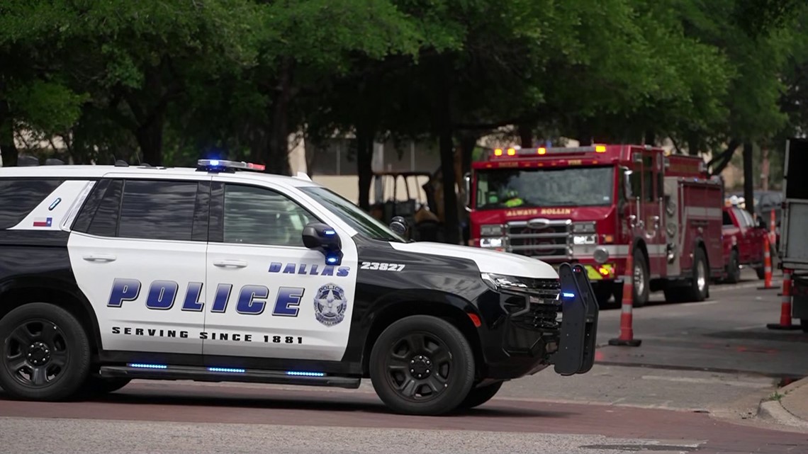 Explosion from manhole near Federal Building in Dallas | wfaa.com
