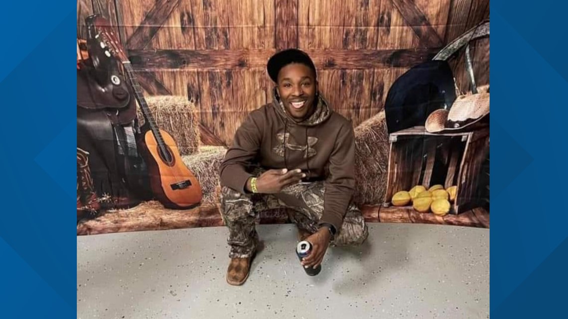 Family of man killed by Fort Worth officers wants bodycam release ... Family of man killed by Fort Worth officers wants bodycam release ...