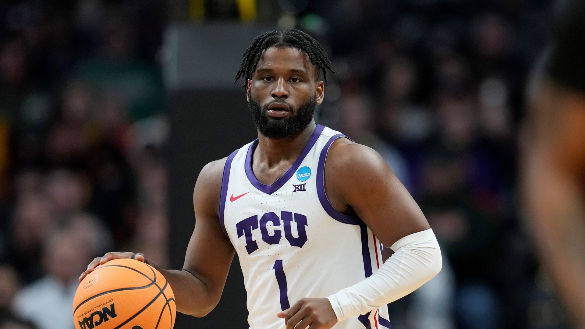 TCU star Mike Miles Jr. signs two-way deal with Mavs: Report | wfaa.com