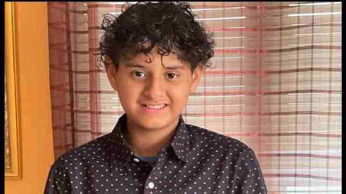 Dallas, Texas crash: Teen hit by car and killed, police say | wfaa.com