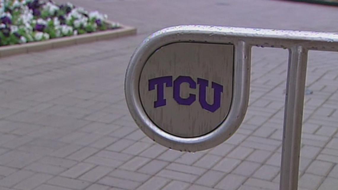Fight Breaks Out At Tcu Women S Basketball Game