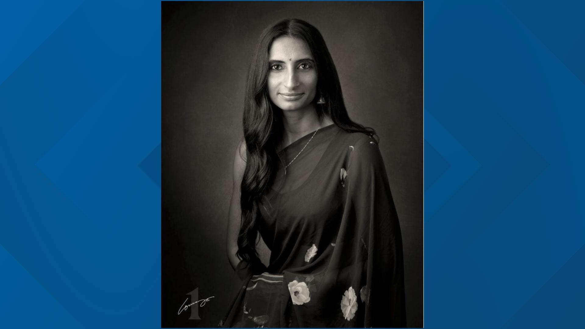 The ONE project sharing personal stories through photography | wfaa.com