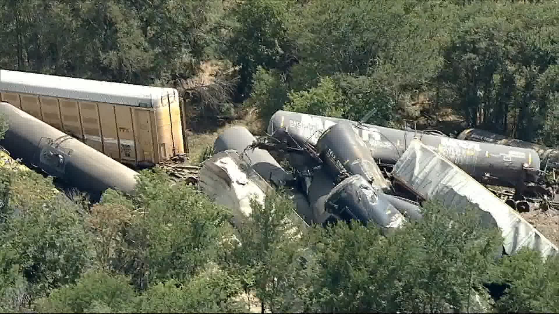 VIDEO: Multiple tanker cars overturned in train derailment in North ...