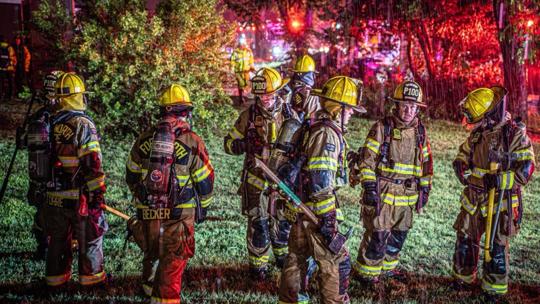 Fort Worth fire crews, rookies tackle house fire in pouring rain | wfaa.com