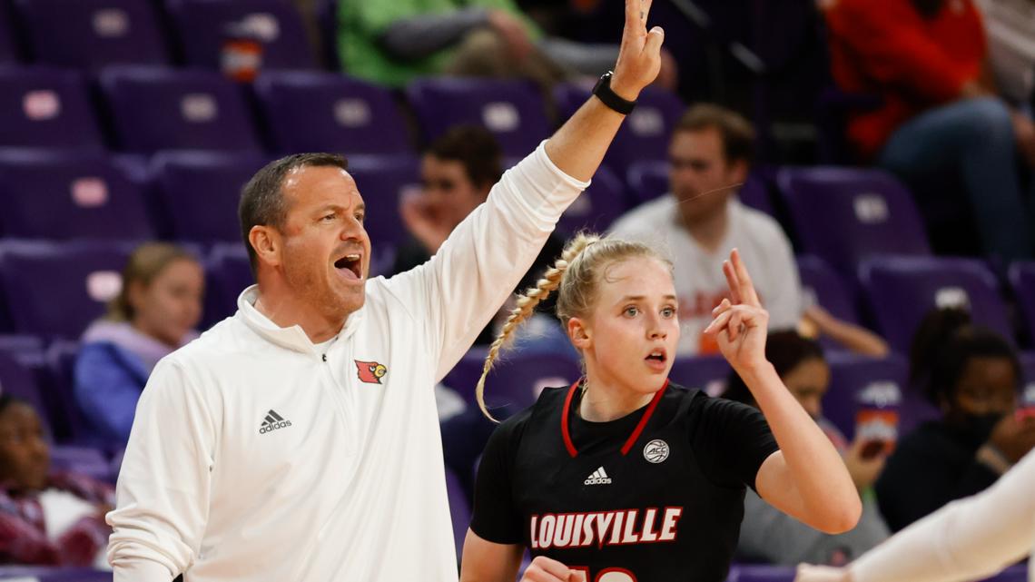 Texas Senate Bill 2 could impact teacher retirements, analysis ...