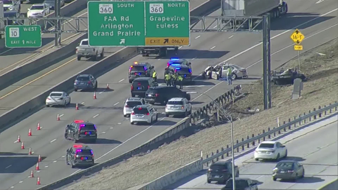 Crash on 183 at Amon Carter Boulevard in Fort Worth leaves 1 dead, 1 ...