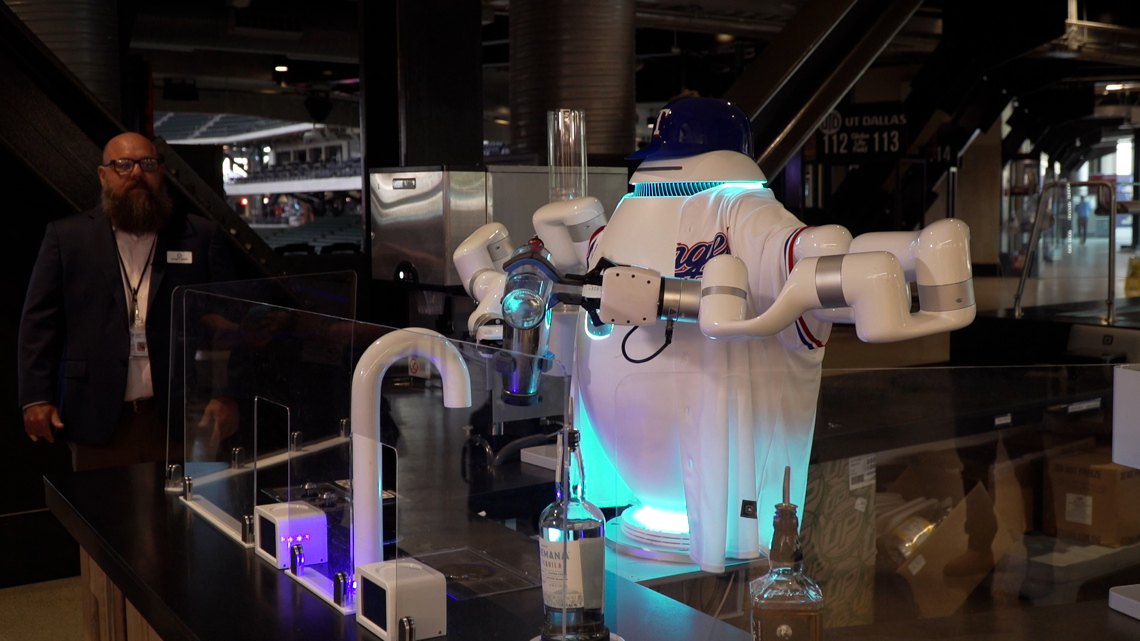 Robot bartender 'ADAM' debuts at Texas Rangers' Globe Life Field | wfaa.com