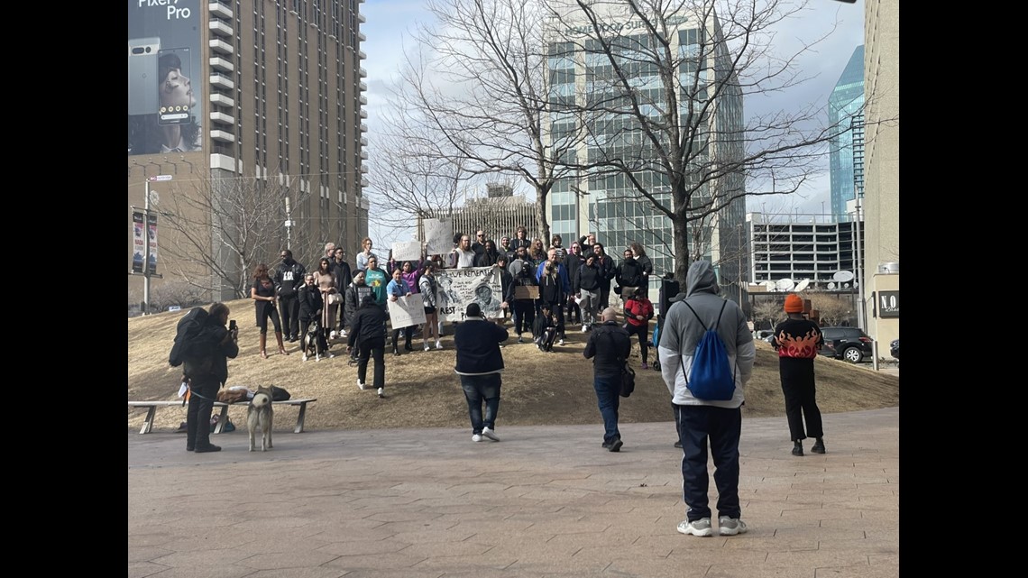 Saturday protest held in Dallas after Tyre Nichols video release | wfaa.com