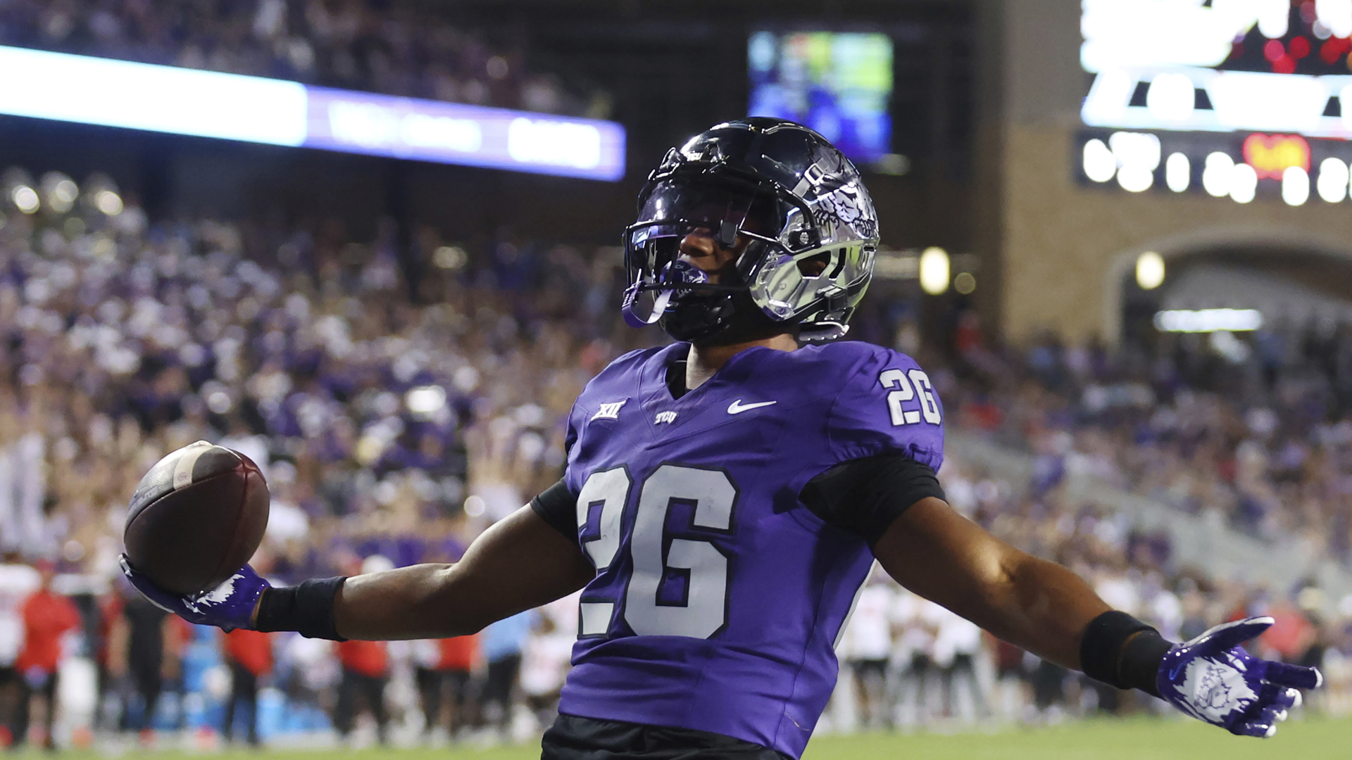 TCU rolls past Oklahoma State 38-13, Hoover throws for 287 yards | wfaa.com