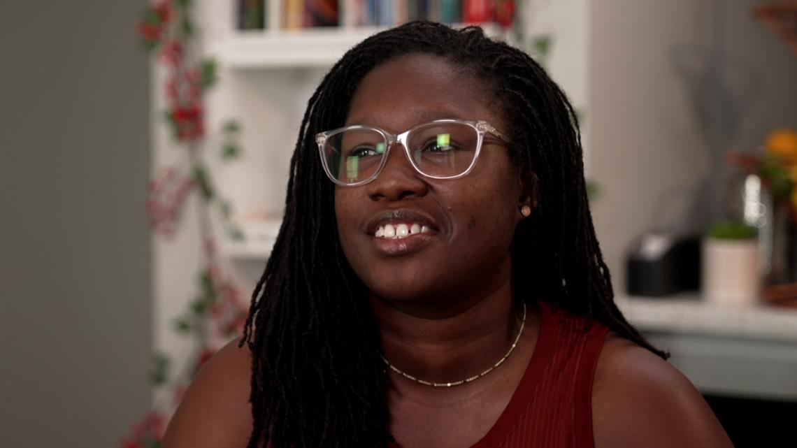 Dallas teacher recalls harrowing school shooting experience | wfaa.com