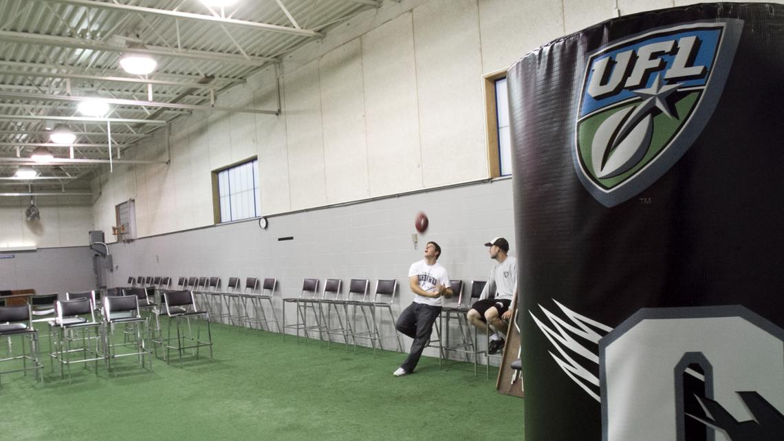 UFL adjusts kickoff rules, changes touchback to 35-yard line | wfaa.com
