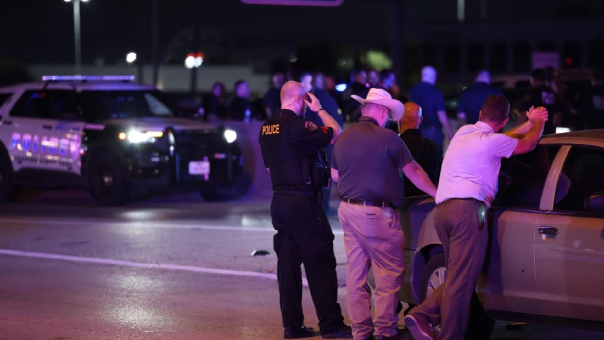 Dallas police shooting: One officer killed, two injured Thursday | wfaa.com