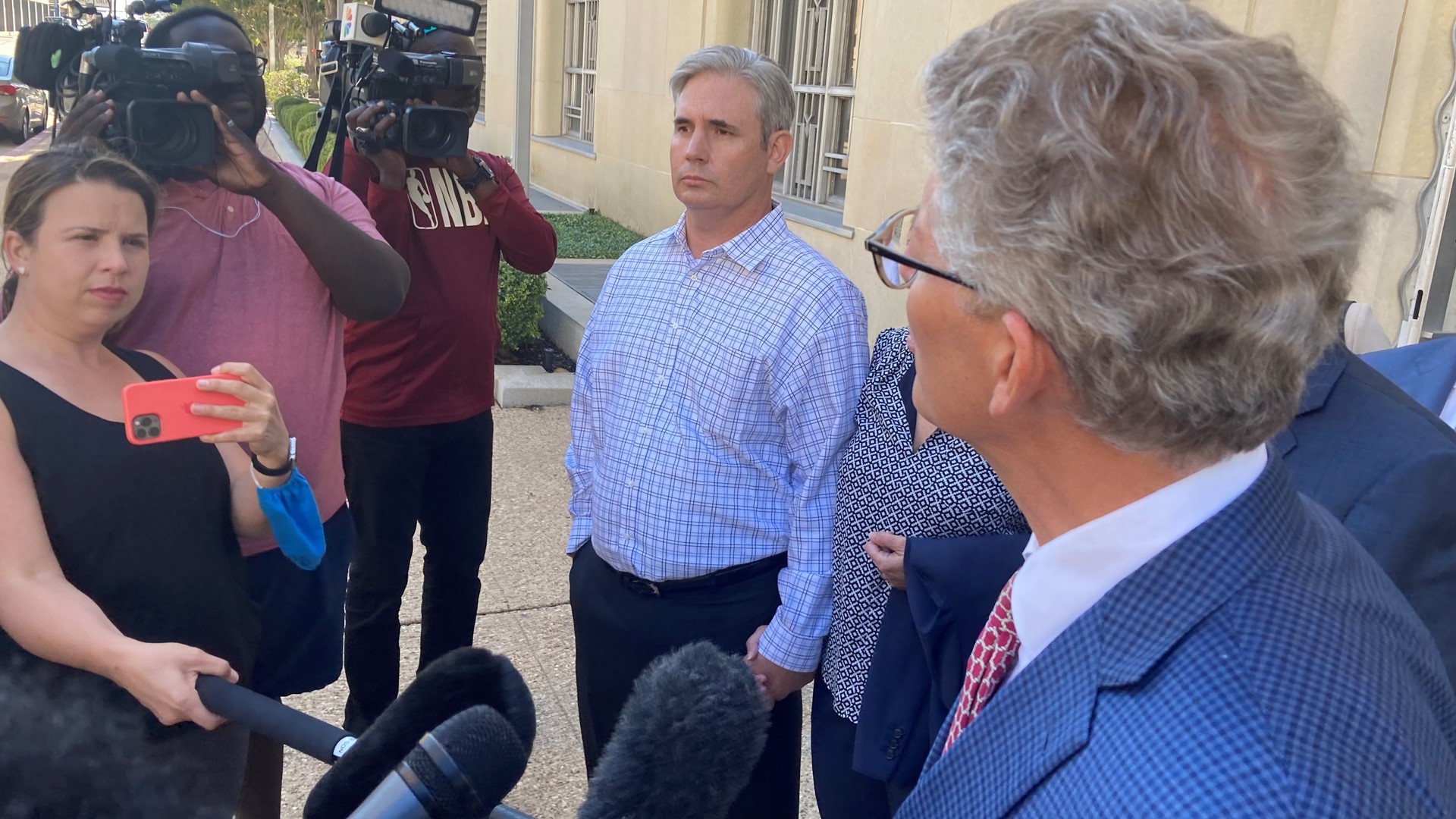 Boeing 737 Max chief technical pilot makes first appearance | wfaa.com