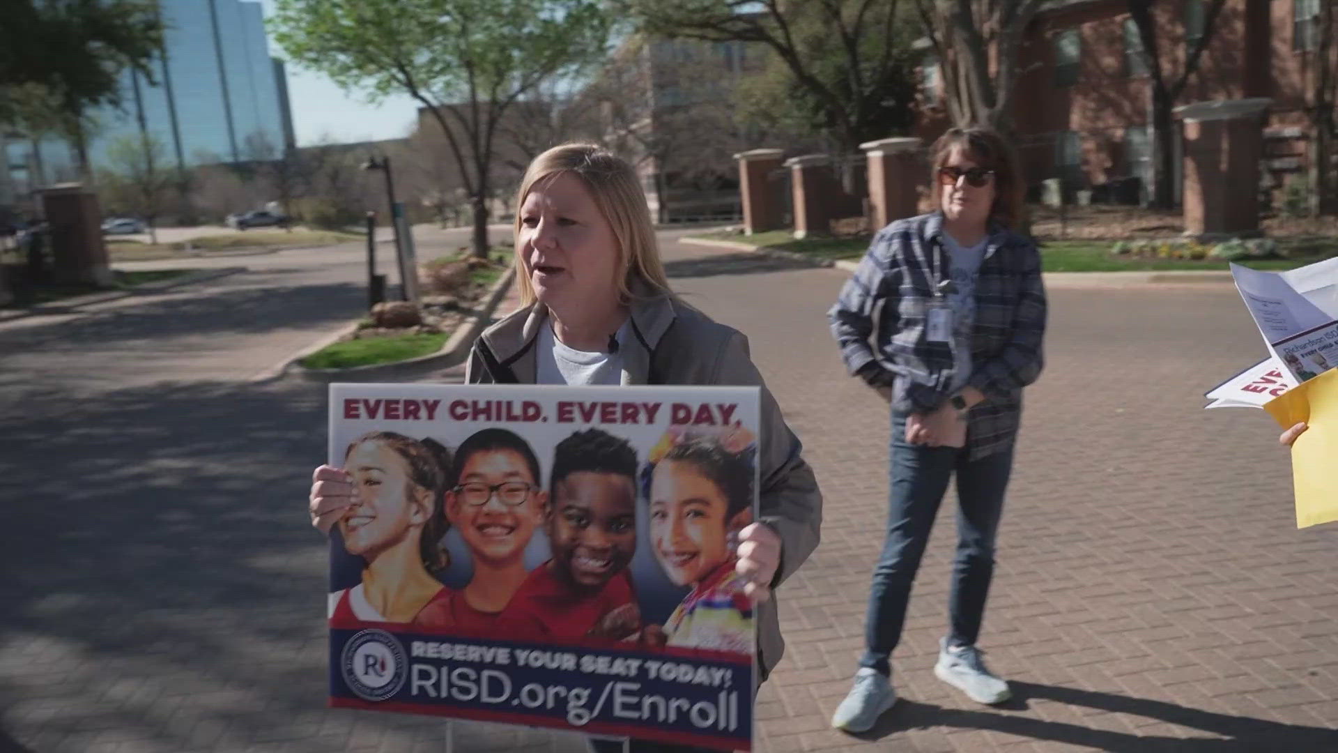 Richardson ISD goes to apartment complexes hoping to boost enrollment ...