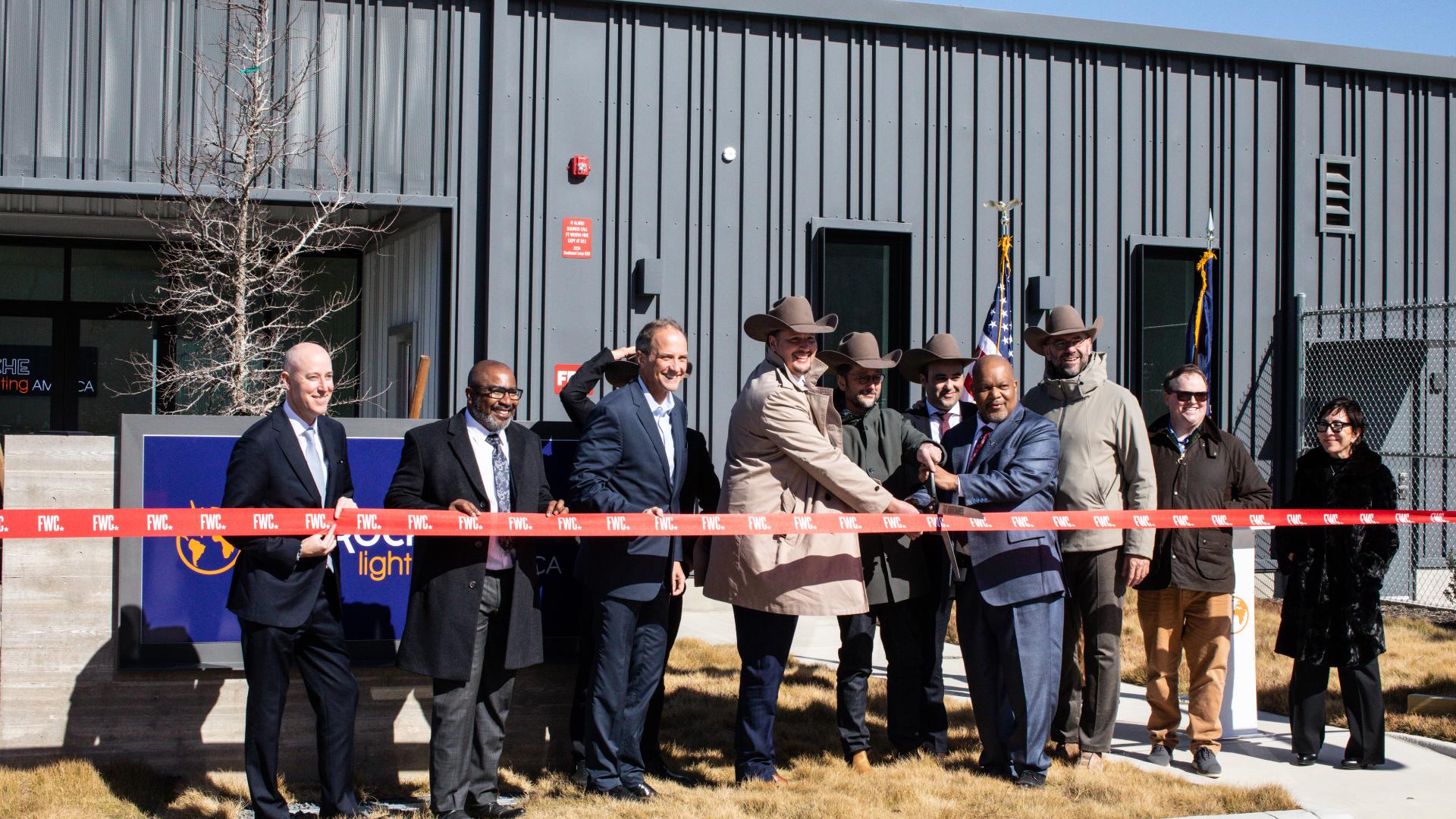 Fonroche Lighting opens new U.S. headquarters in Fort Worth | wfaa.com