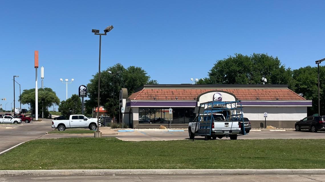 Fort Worth, TX: Man shot, killed at Taco Bell, police say | wfaa.com
