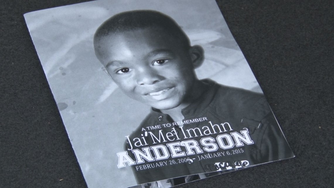 Family members mourn Jai'Mel Anderson's death at funeral | wfaa.com
