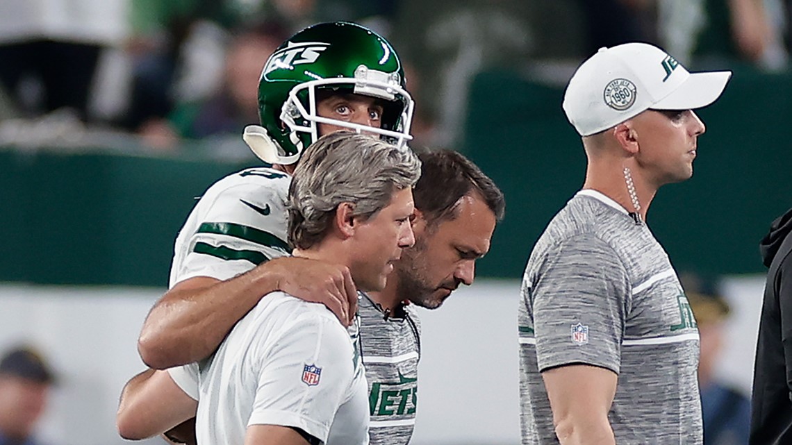 Rodgers carted from sideline after suffering apparent leg injury | wfaa.com