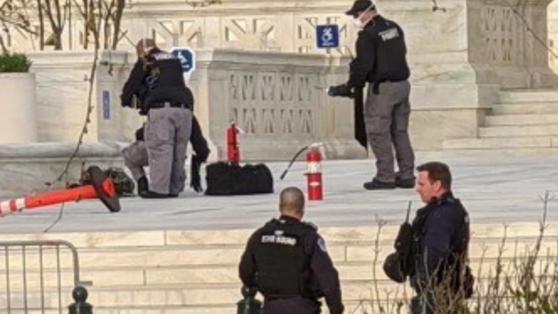 Colorado man dead after setting self on fire at Supreme Court | wfaa.com