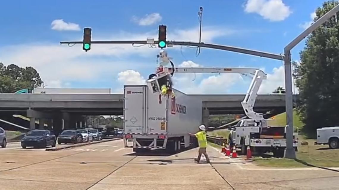 Dallas, Texas road conditions in DFW: Is it safe to drive? Latest ...