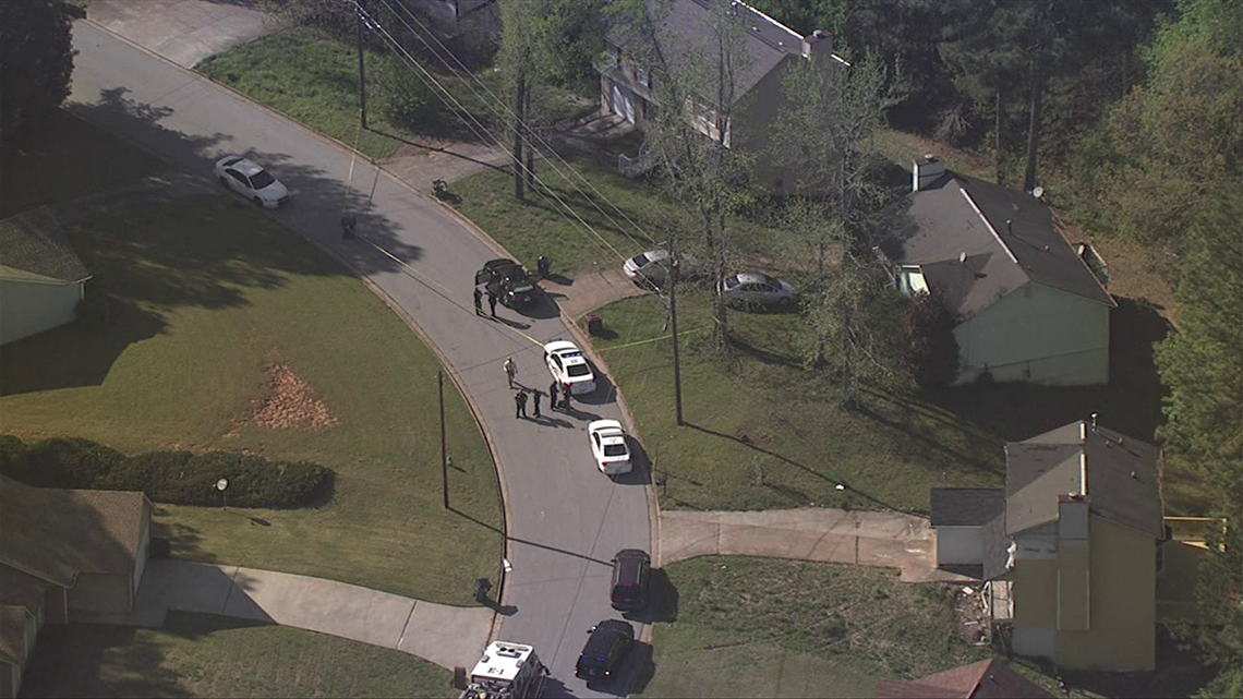 Meet the Georgia student who arrived to prom in casket | wfaa.com