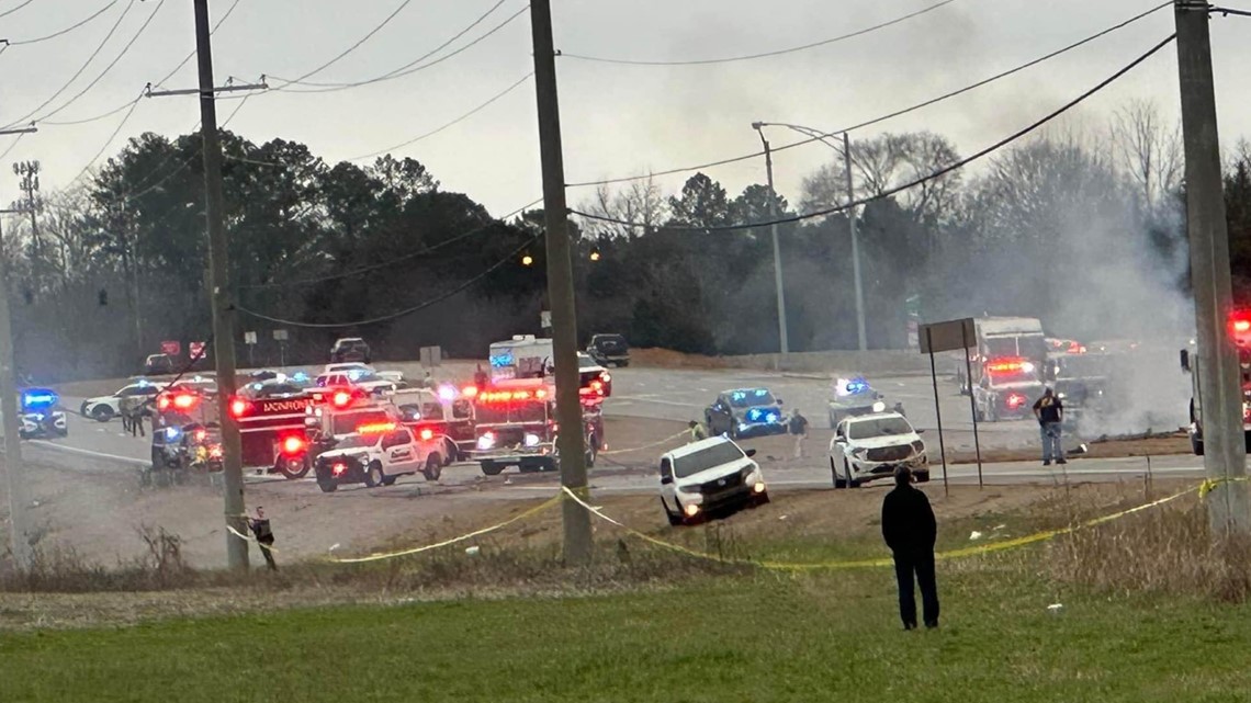 Black Hawk military helicopter crashes near Huntsville, Alabama | wfaa.com