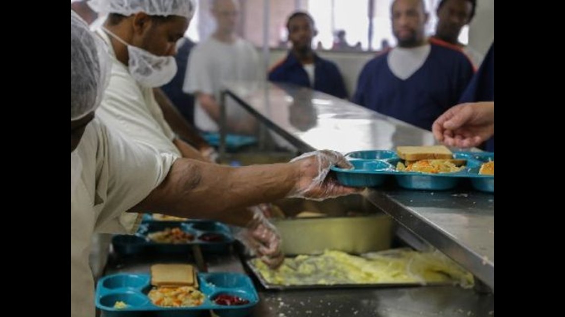Prison worker fired after kitchen sex with inmate | wfaa.com